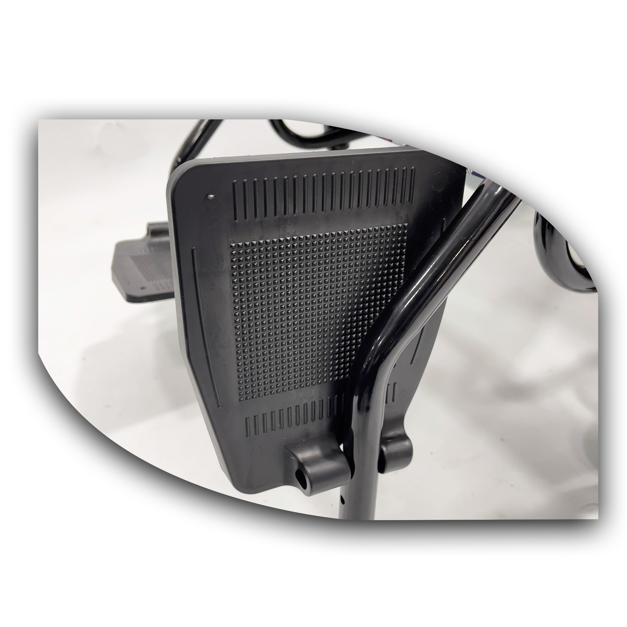 ASSURE REHAB Wheelchair with Flip-up Footrest AR-0104 – Yeap Medical